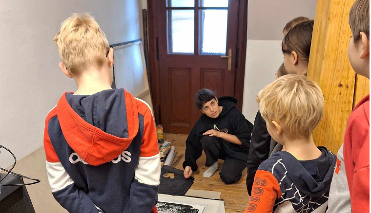 N A || O B I S K U || H E L E N A || T A H I R || B O B R I